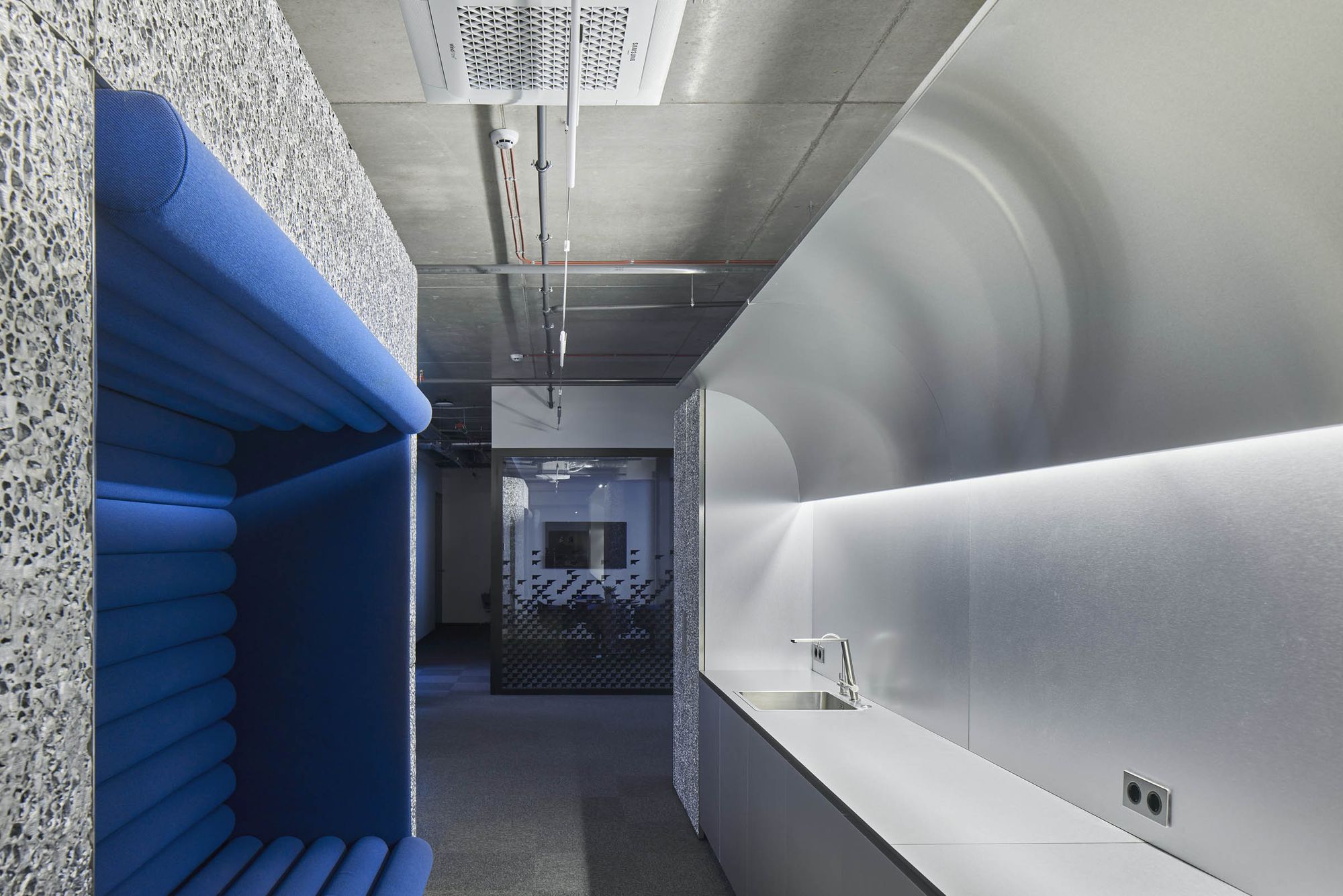 Smartlynx Airlines Offices - Vilnius | Office Snapshots