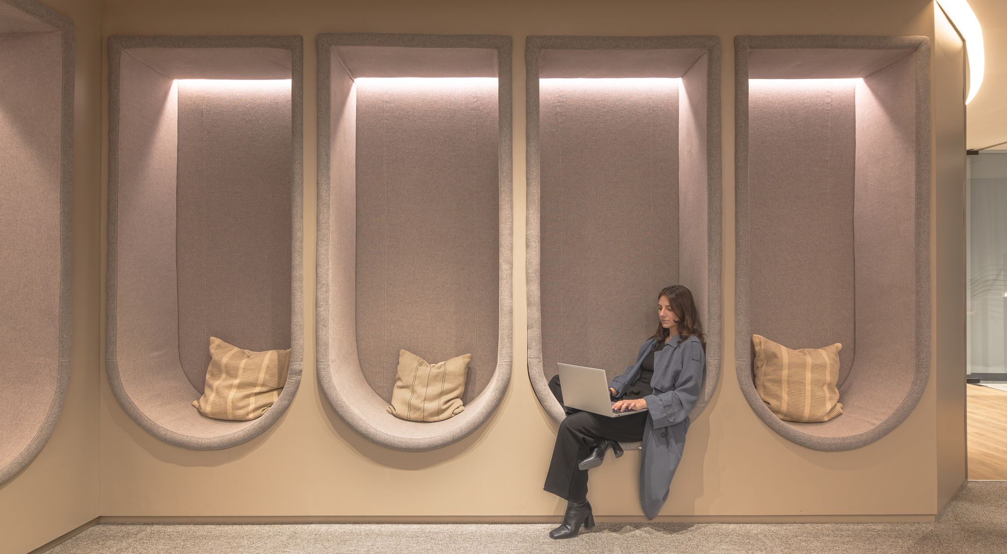 Volvo Offices - Mexico City | Office Snapshots