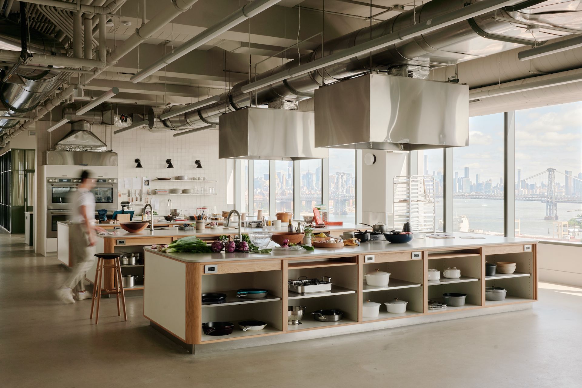 New York Office Lunch Room 27 An Inside Look At The In House Dining