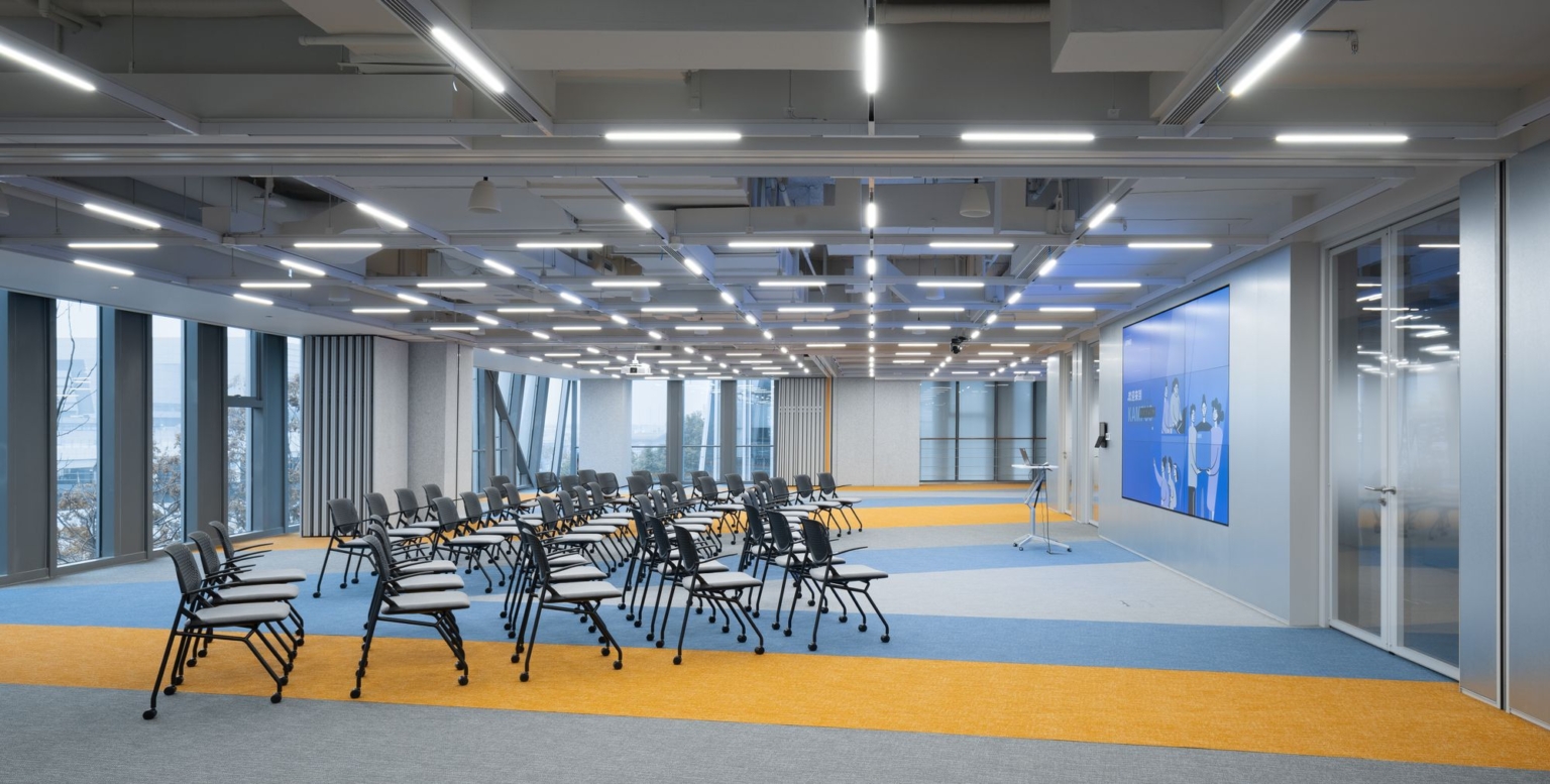 KPMG Offices - Shanghai | Office Snapshots