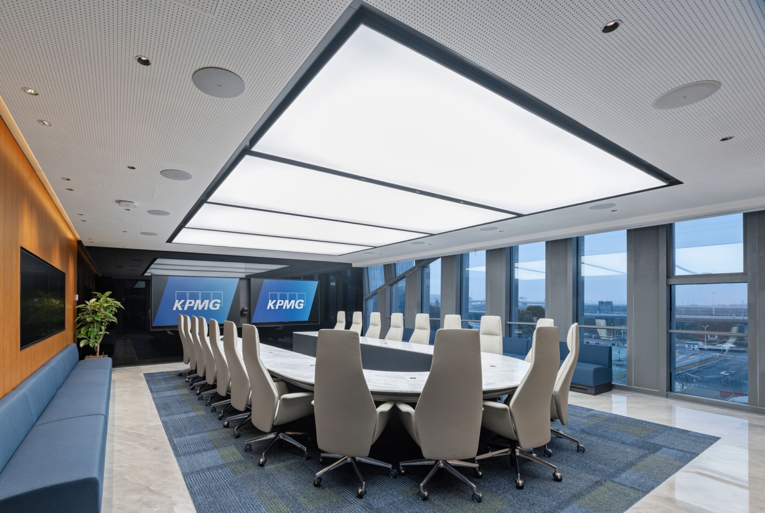 KPMG Offices - Shanghai | Office Snapshots
