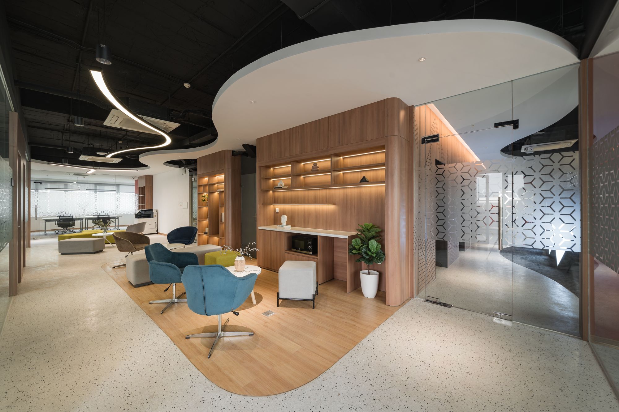 NIC Offices - Hanoi | Office Snapshots