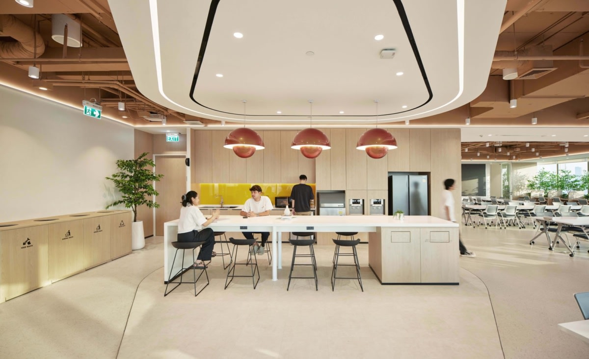 AI and Robotics Ventures Offices - Bangkok | Office Snapshots