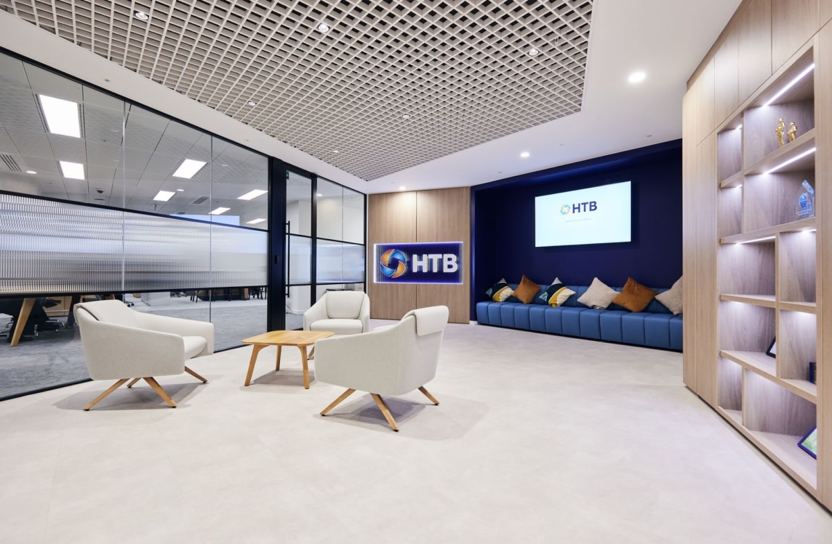 Hampshire Trust Bank Offices - London | Office Snapshots