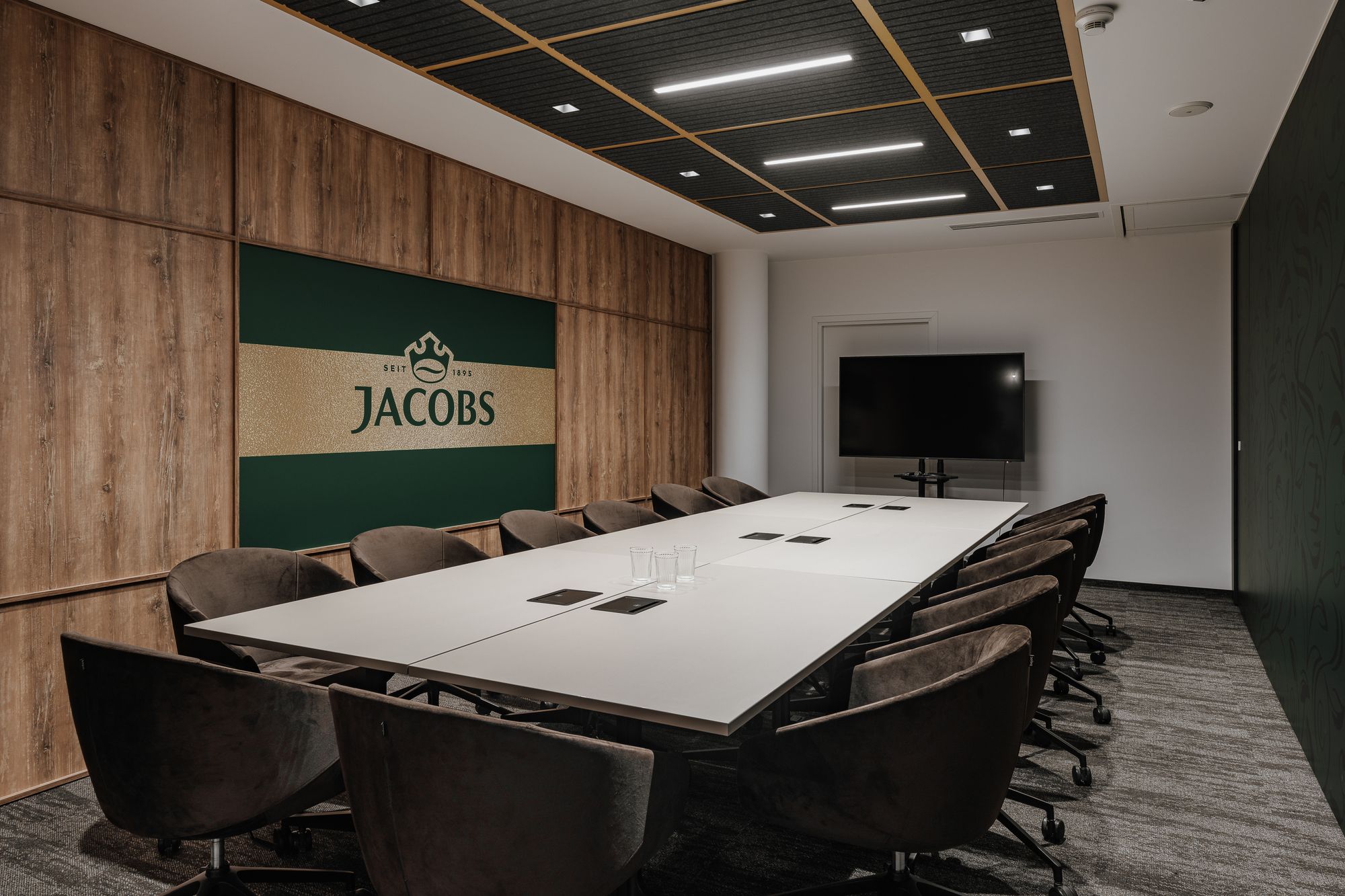 JDE Peet's Offices - Warsaw | Office Snapshots