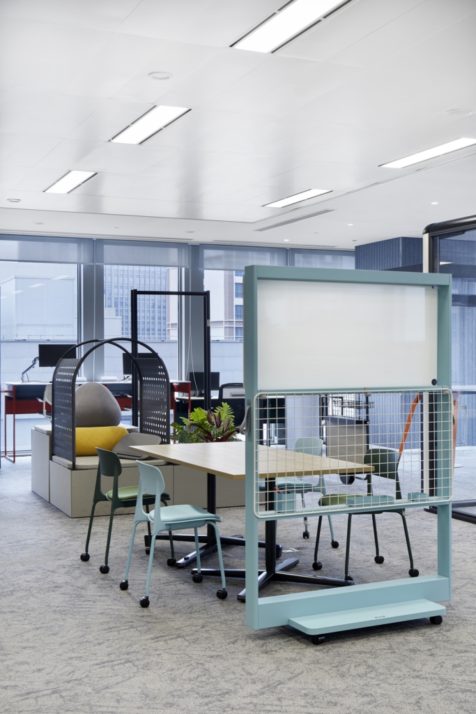 Okamura Offices and Showroom - Shanghai | Office Snapshots