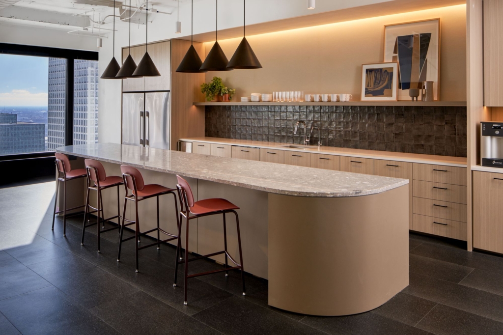 WestPoint Financial Offices - Chicago | Office Snapshots