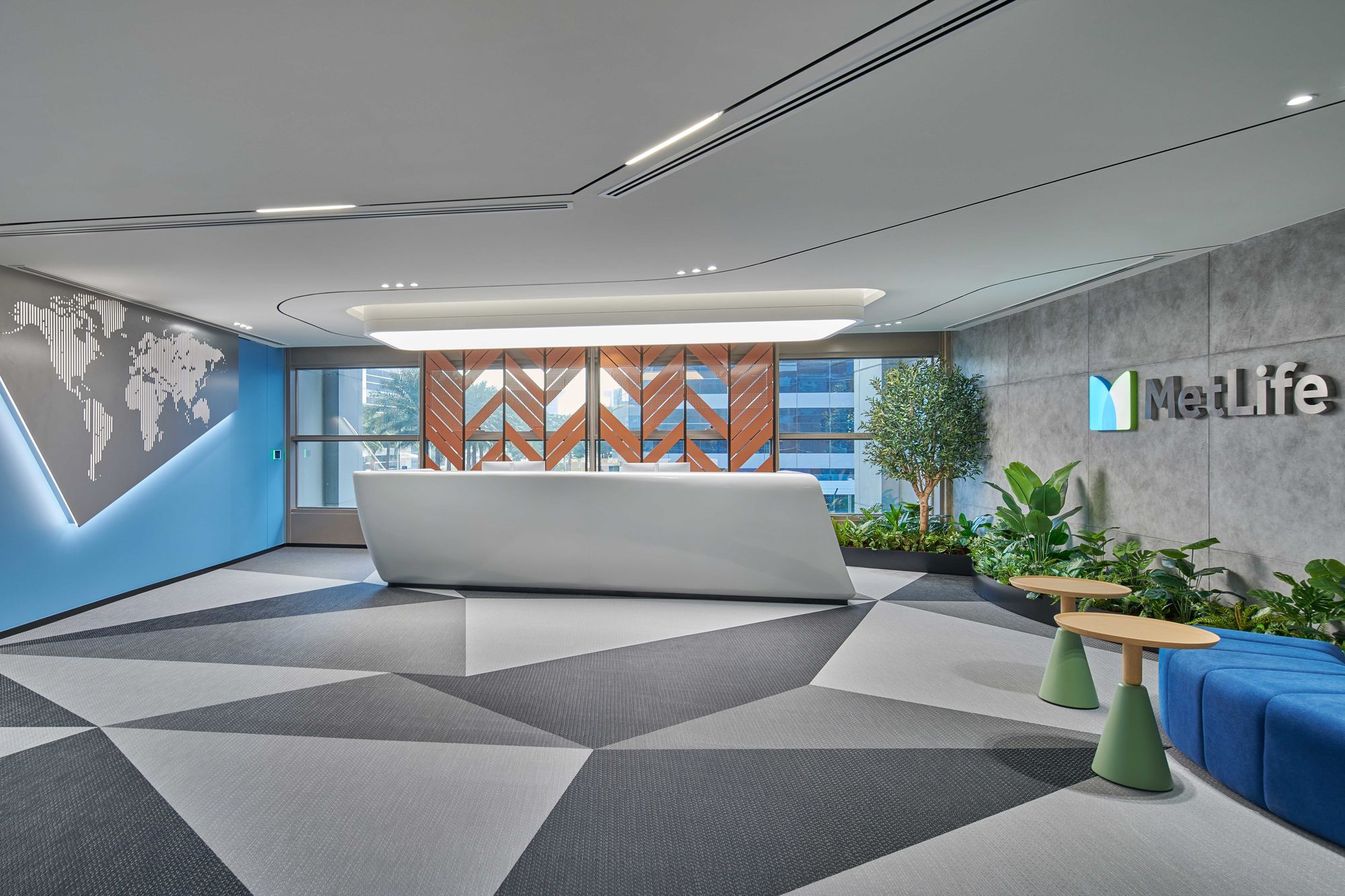 MetLife Offices - Dubai | Office Snapshots
