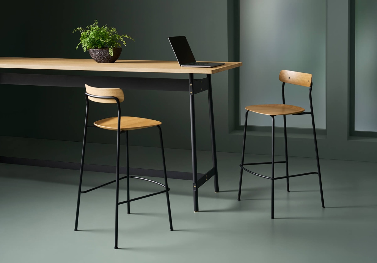 Davis Furniture Turme | Office Snapshots