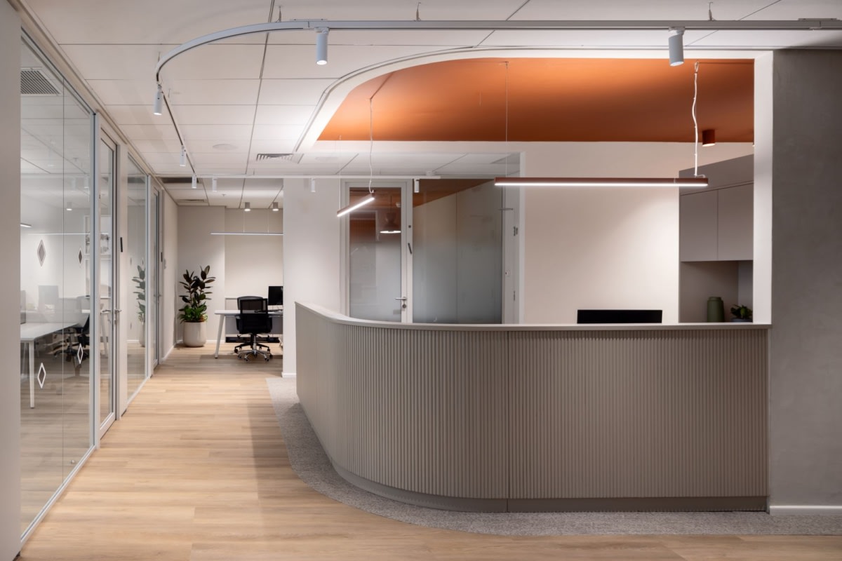 Bank Hapoalim Offices - Holon | Office Snapshots