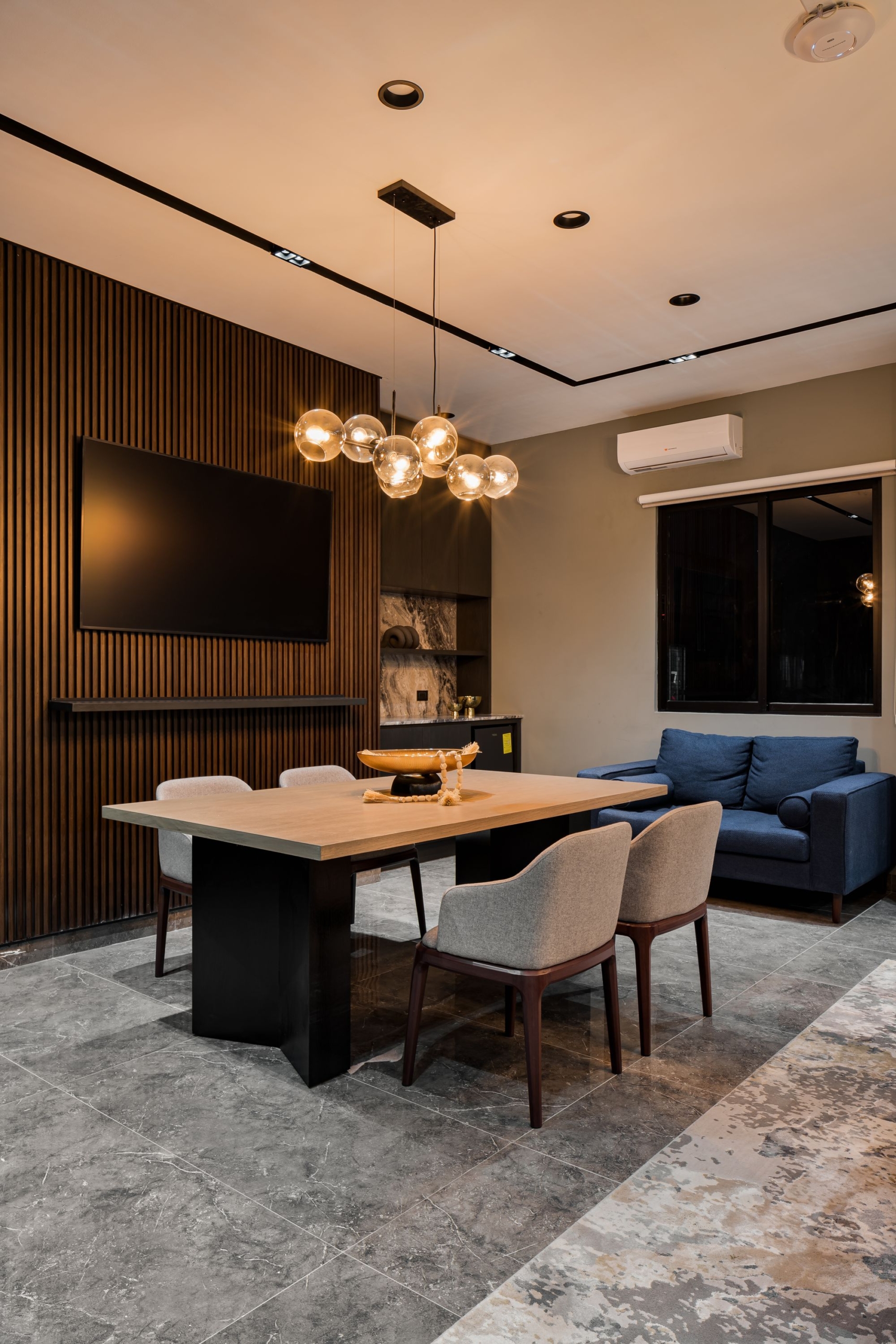 Base MV Offices - Villahermosa | Office Snapshots