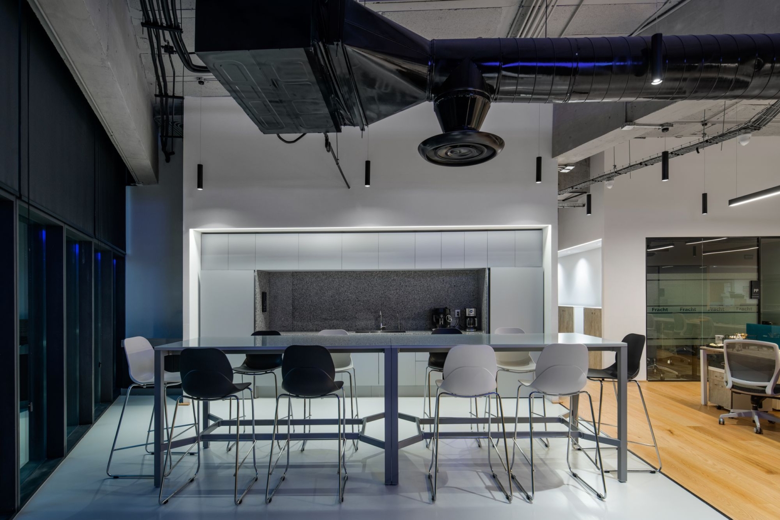 Fracht Group Offices - Mexico City | Office Snapshots
