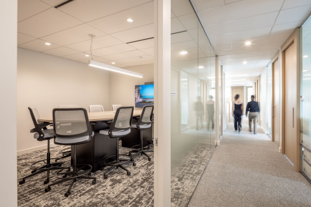 Lawson Lundell LLP Offices - Vancouver | Office Snapshots