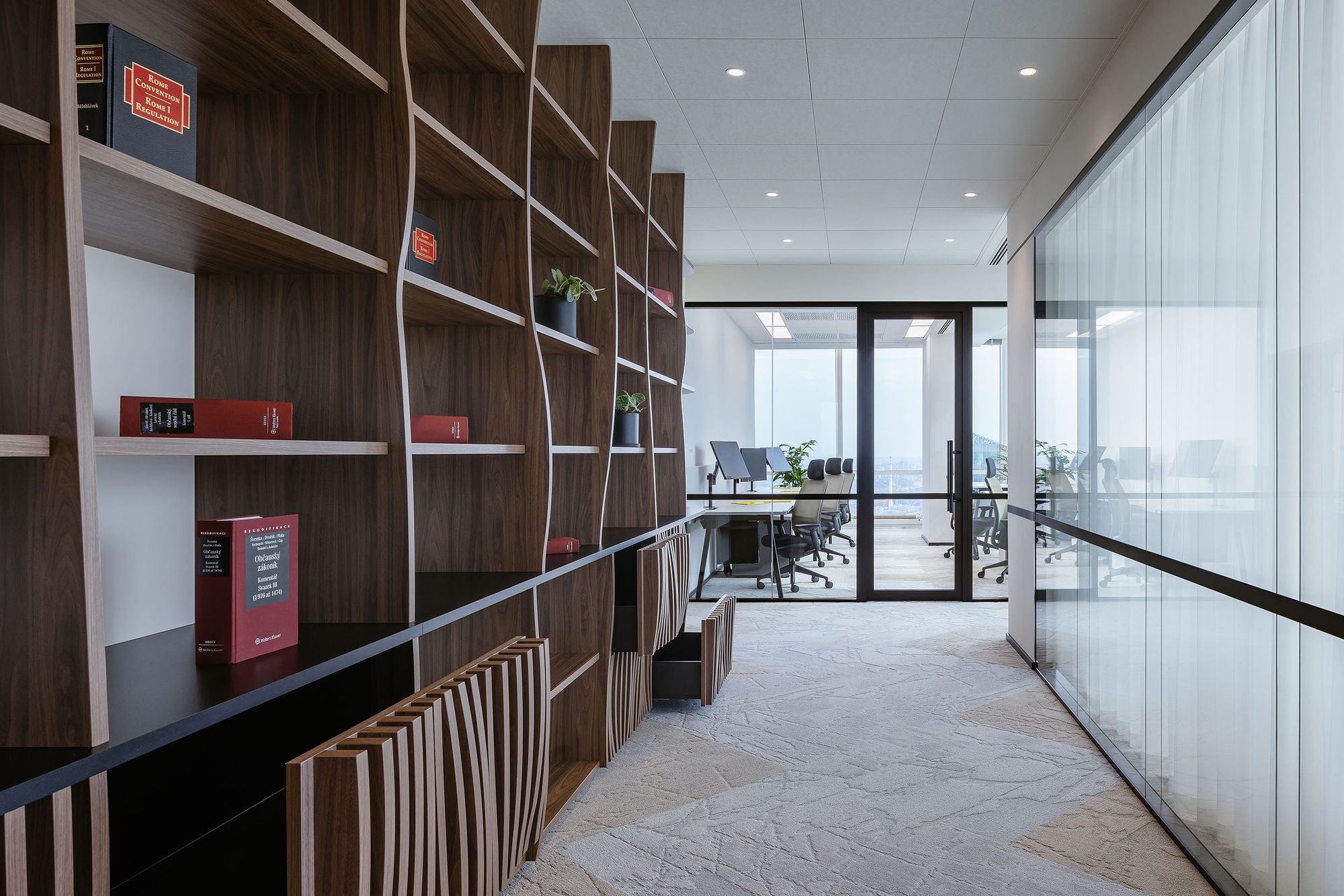 PORTOS Offices - Prague | Office Snapshots