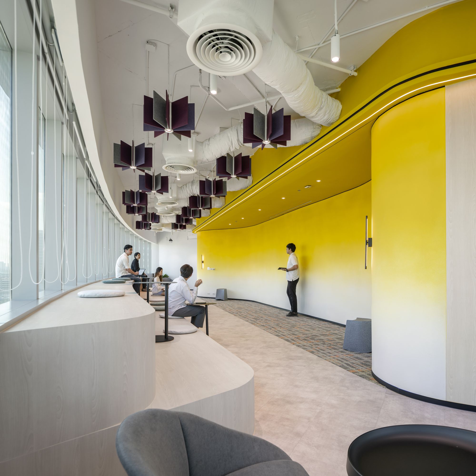 PTT Global Chemical Offices - Bangkok | Office Snapshots