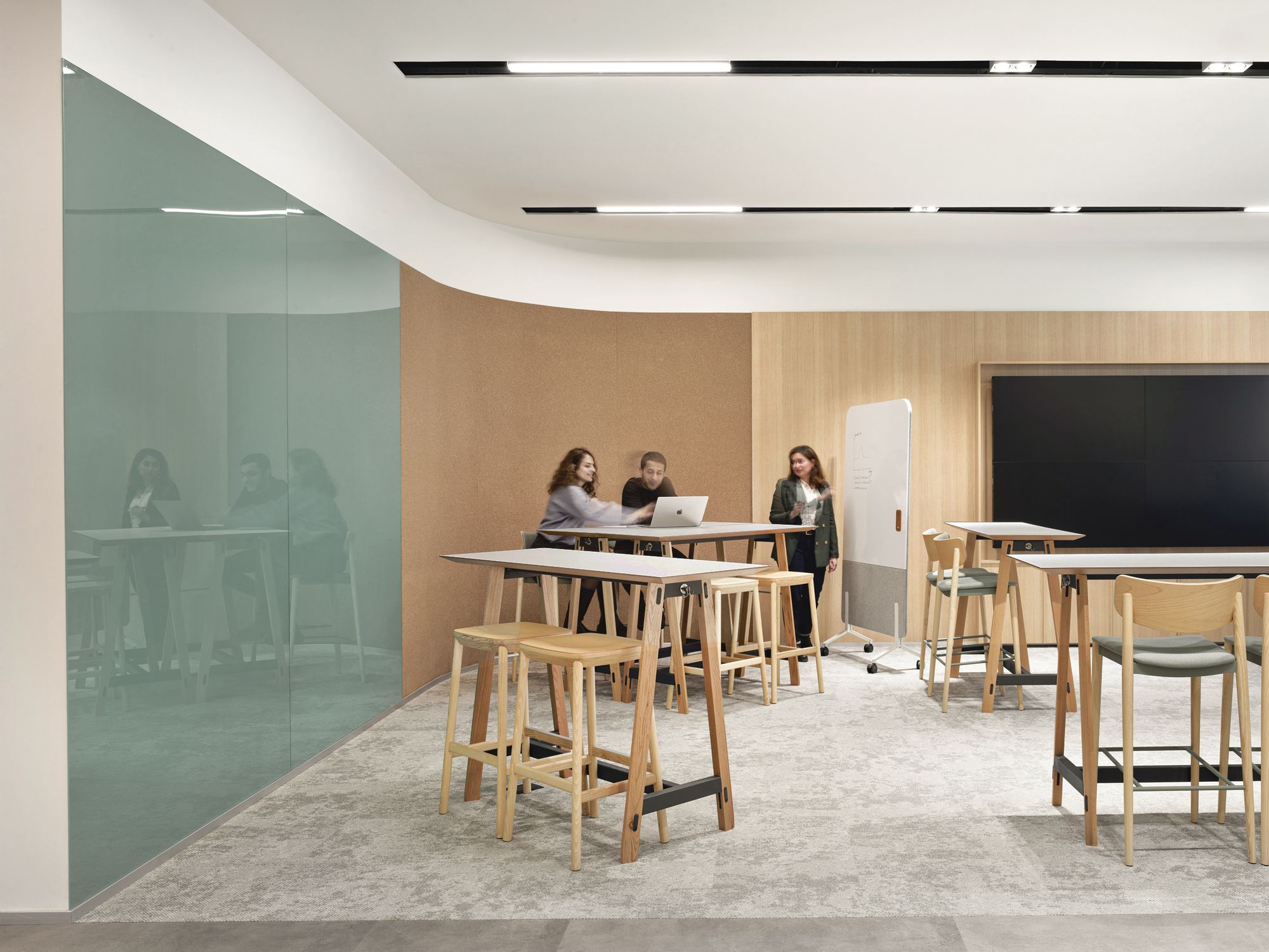 WAT Motor Offices - Istanbul | Office Snapshots