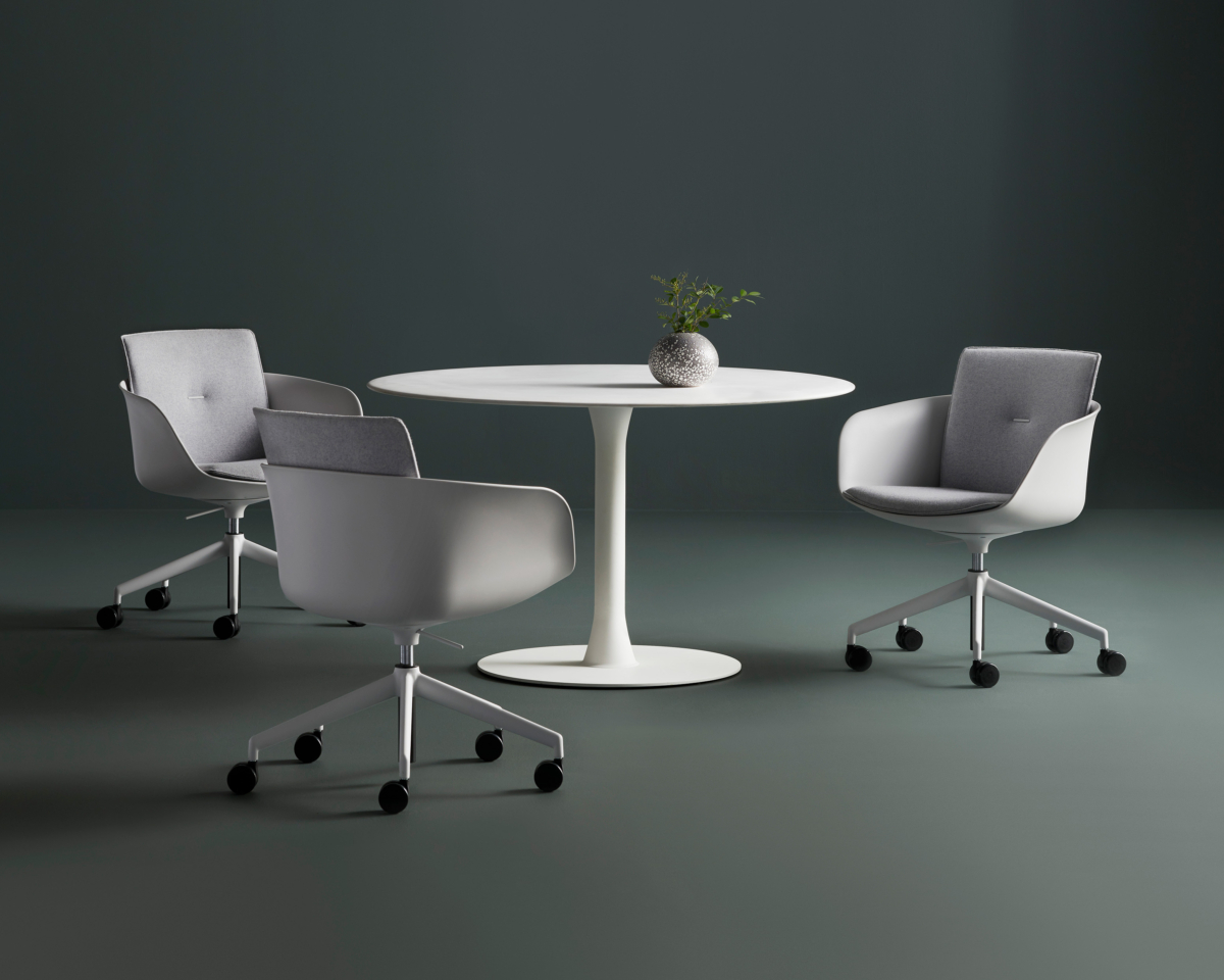 Davis Furniture Q6 Table | Office Snapshots