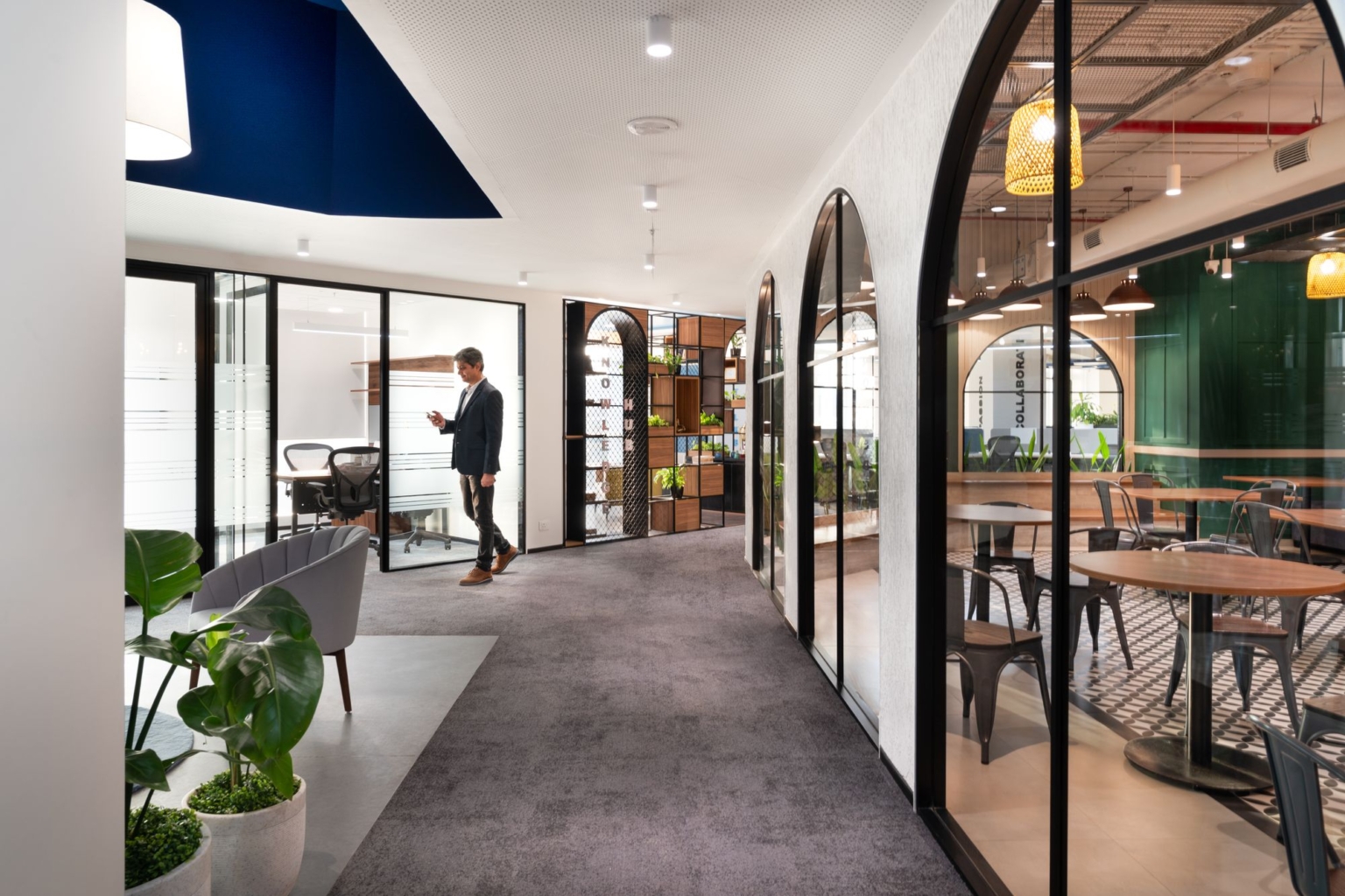 Aseem Infra Finance Offices - Mumbai | Office Snapshots