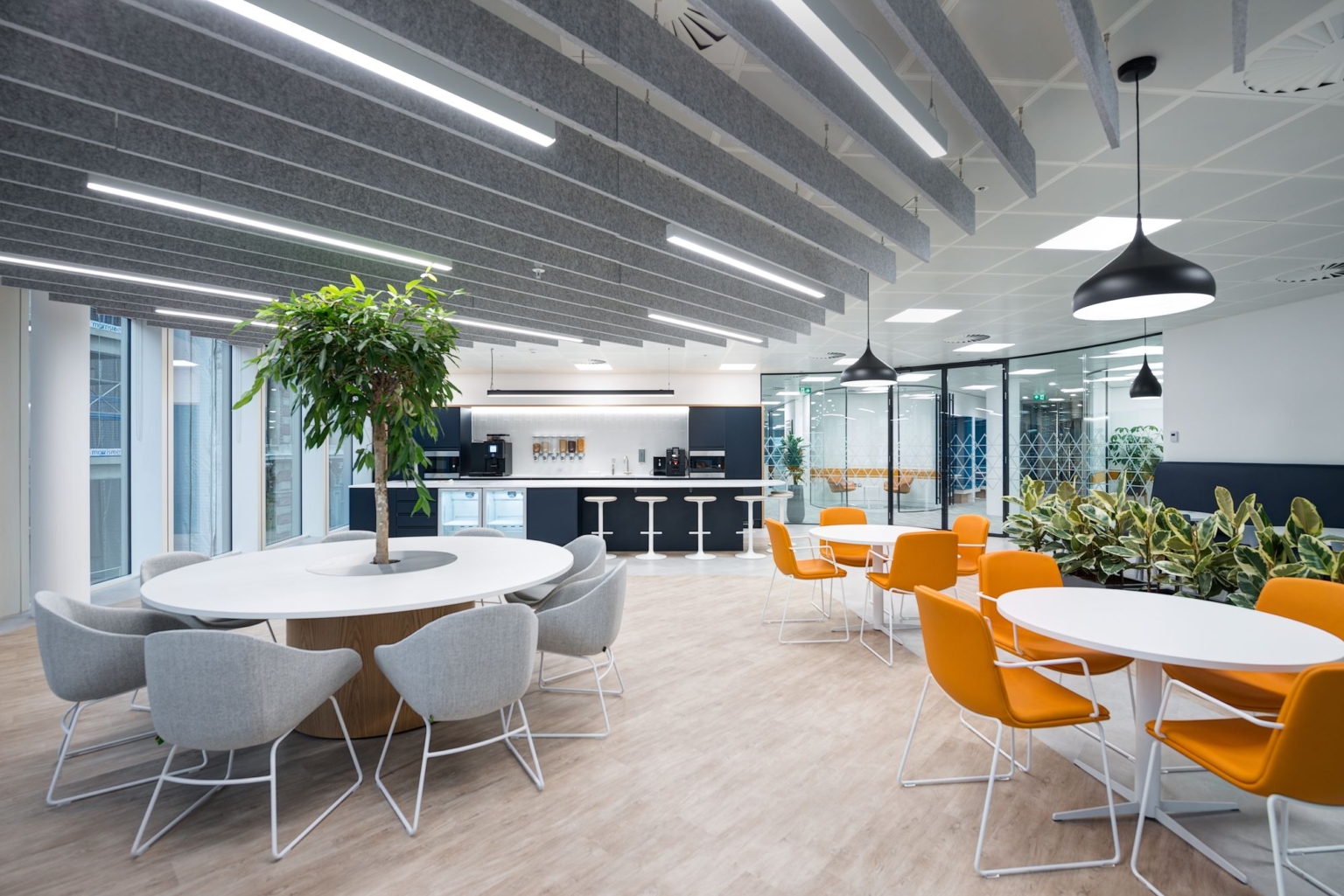 Confidential Insurance Company Offices - London | Office Snapshots