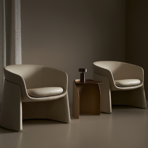 Davis Furniture Seba Lounge | Office Snapshots