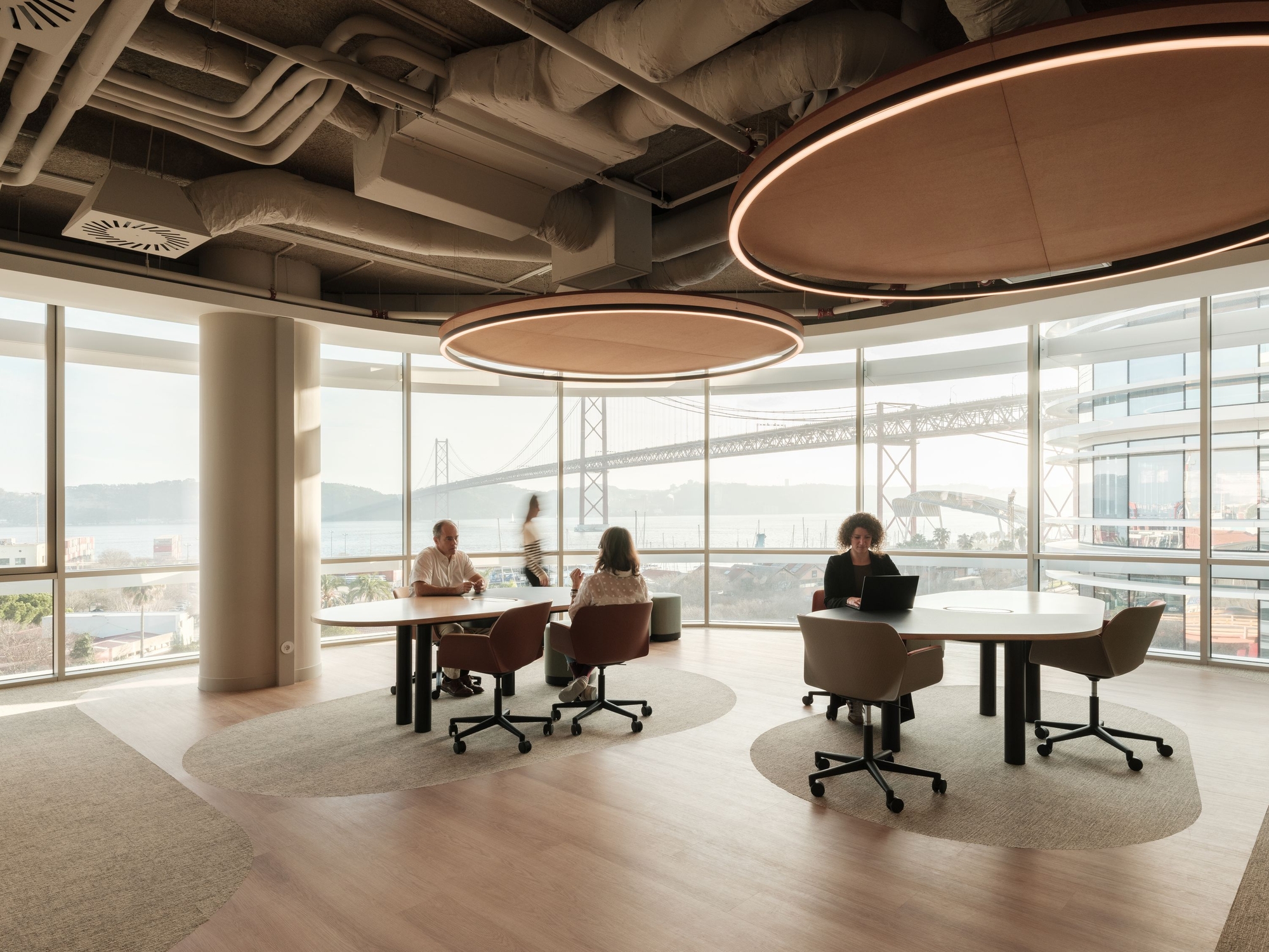 Galp Offices - Lisbon | Office Snapshots