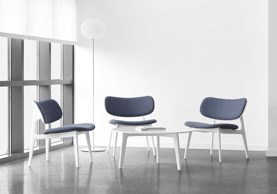 Davis Furniture PLC Lounge | Office Snapshots