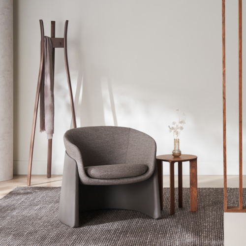 Davis Furniture Seba Lounge | Office Snapshots