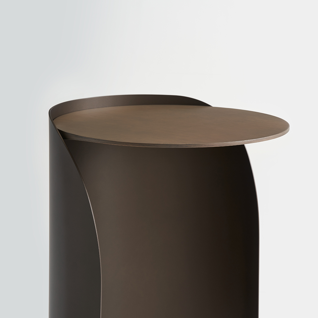 Davis Furniture Vida Occasional | Office Snapshots
