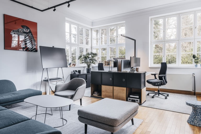 Minhoff and Prolan Shared Offices - Berlin | Office Snapshots