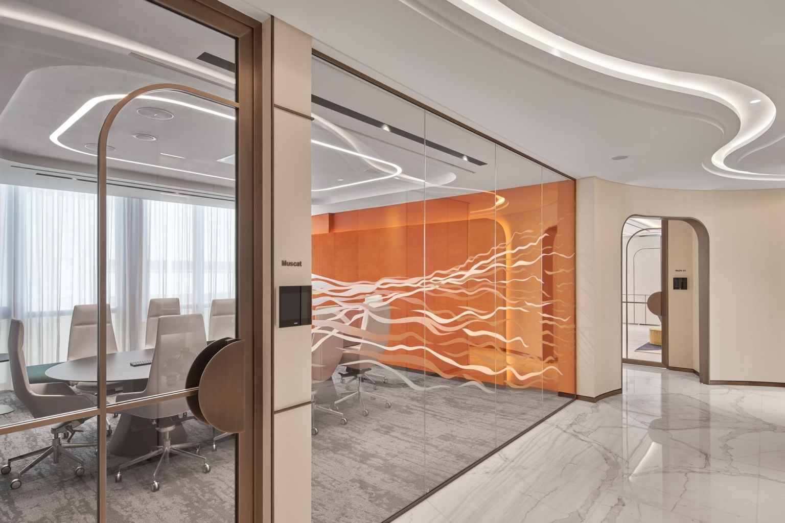 OQT Offices - Dubai | Office Snapshots