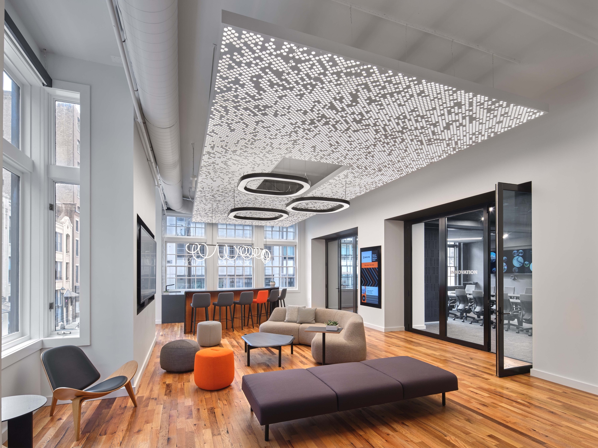 SimpleTire Offices - Philadelphia | Office Snapshots
