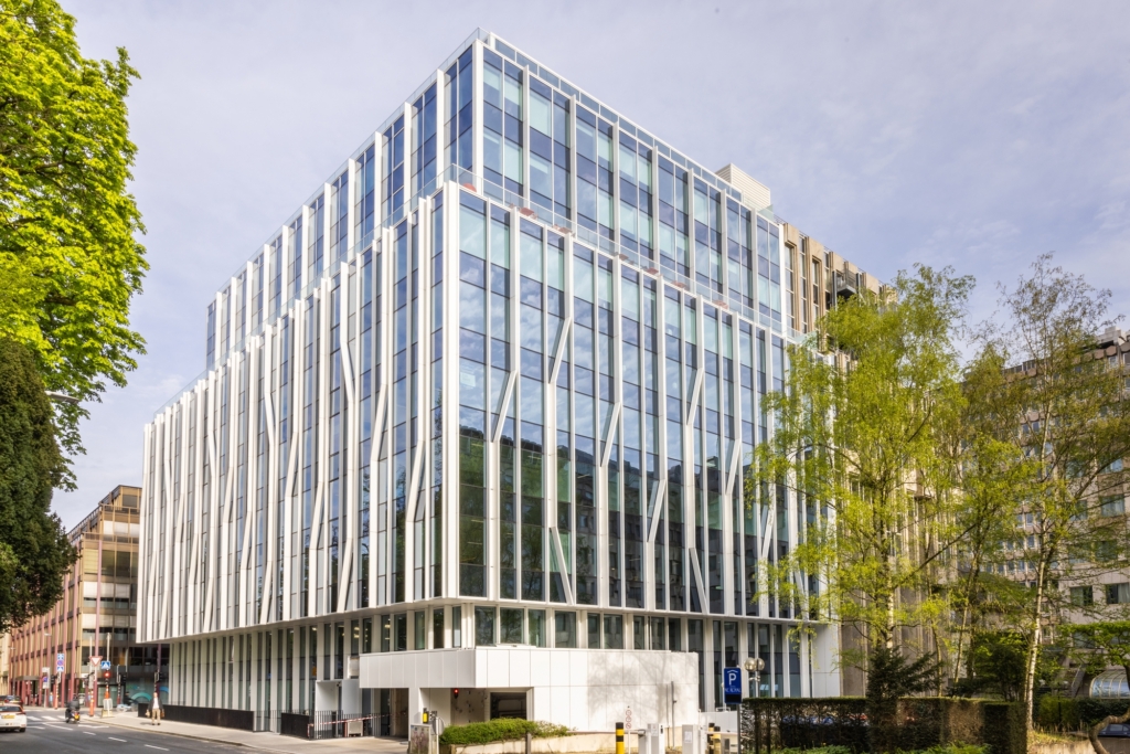 Skandinaviska Enskilda Banken (SEB) Offices - Luxembourg | Office Snapshots