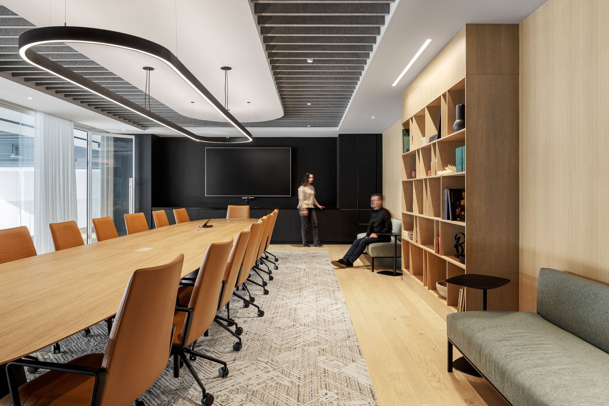 Damien Ligiardi | Photographer | Office Snapshots