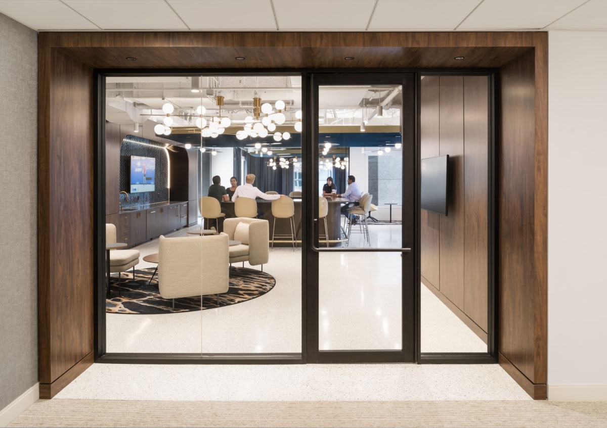 75 State Office Amenity Space - Boston | Office Snapshots