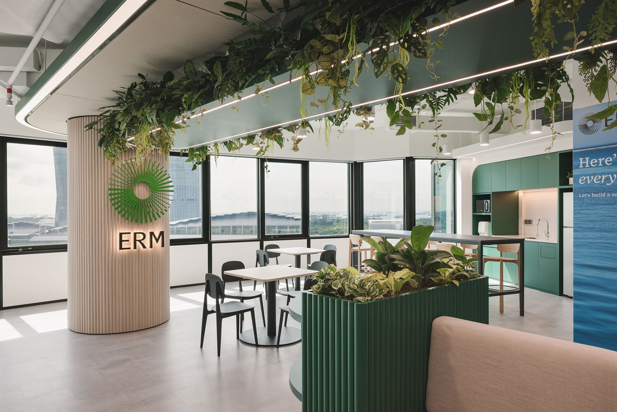 ERM Offices - Singapore | Office Snapshots