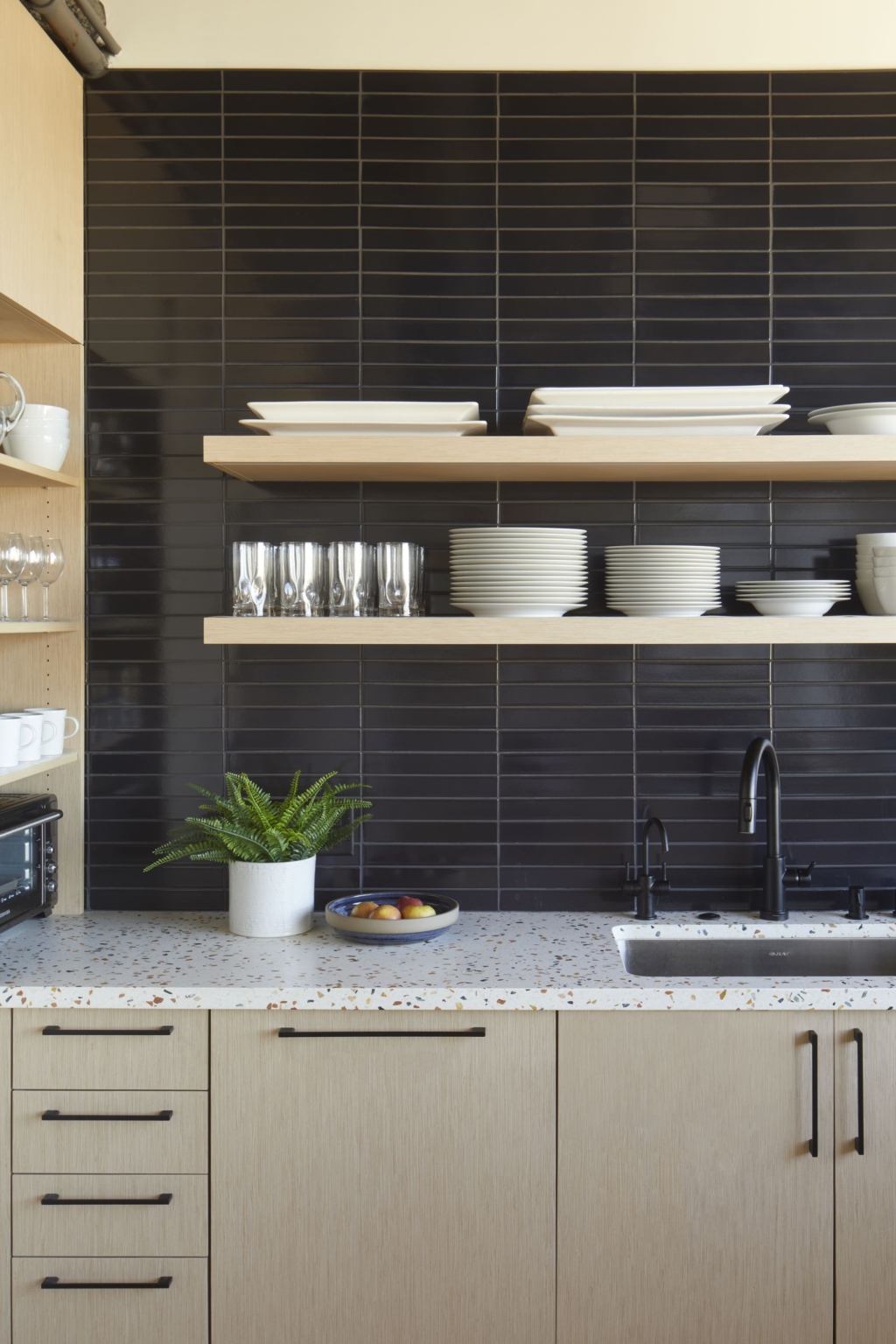 Haas Jr. Foundation Offices - San Francisco | Office Snapshots