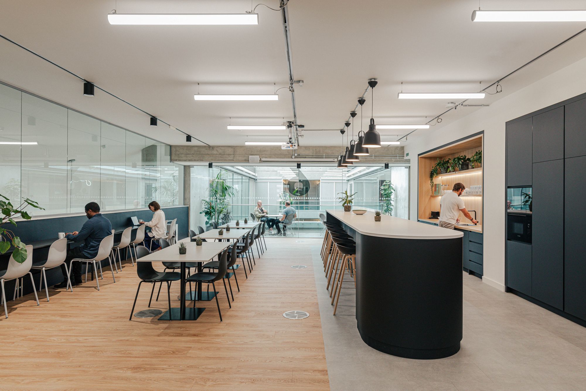 Lacoste Offices - London | Office Snapshots