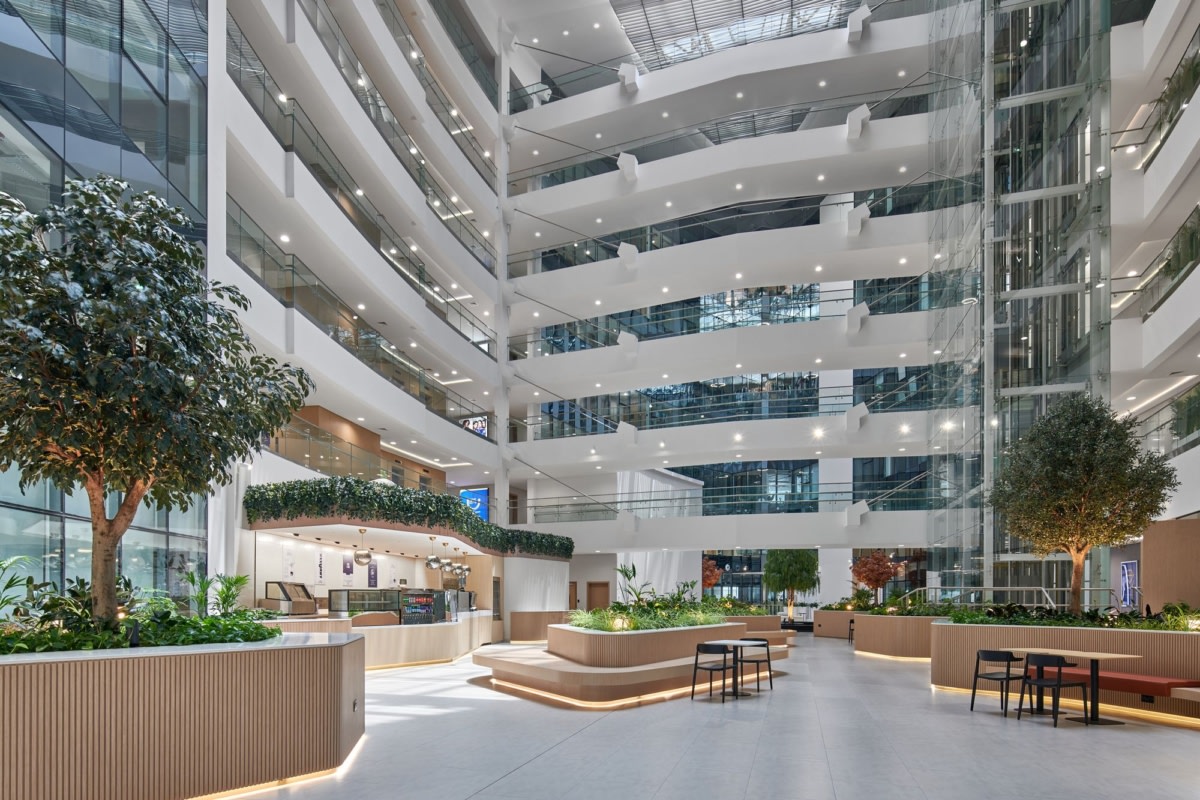 Landmark Group The Landmark Lancaster Hotel Group The Landmark