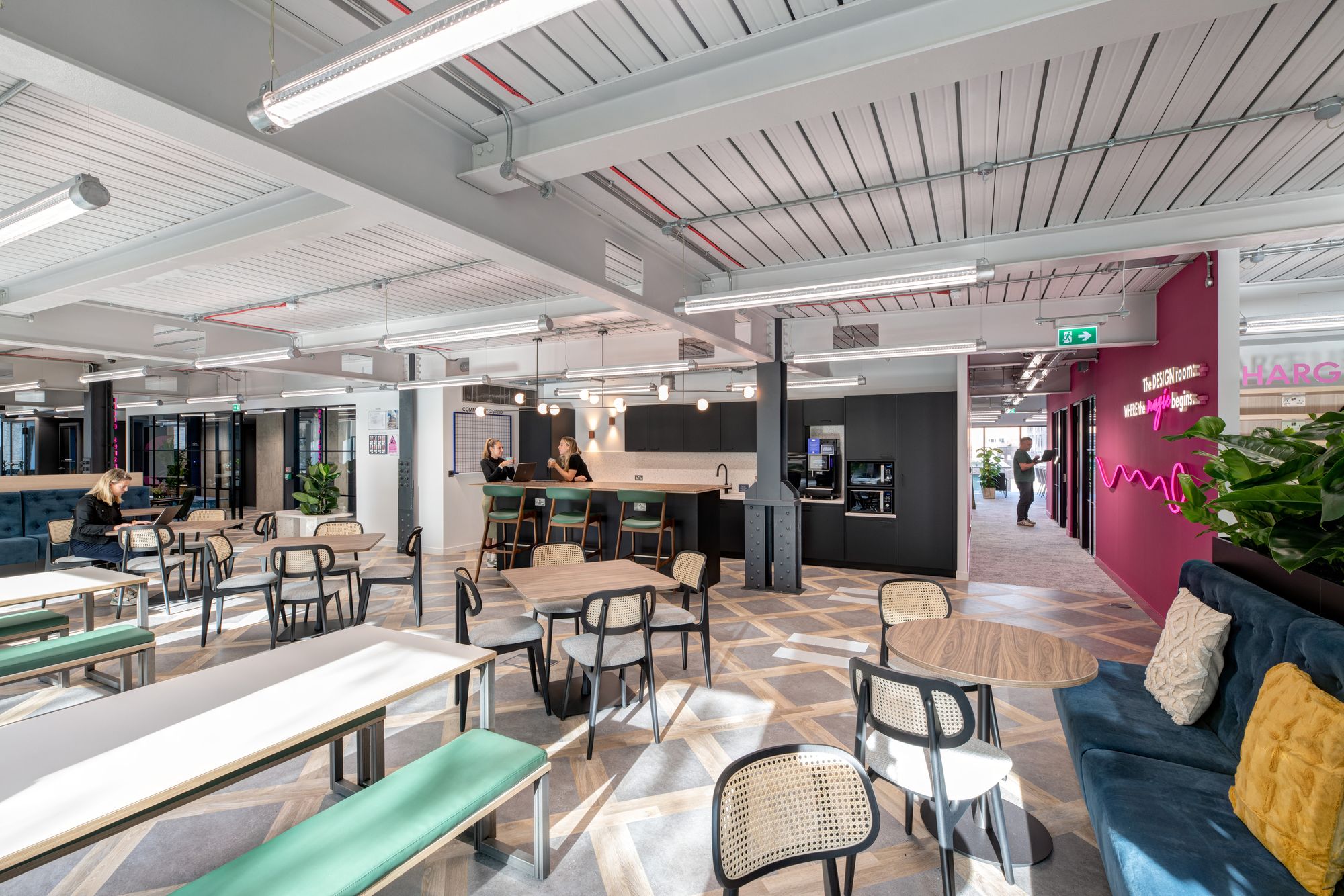 New Look Offices - London | Office Snapshots