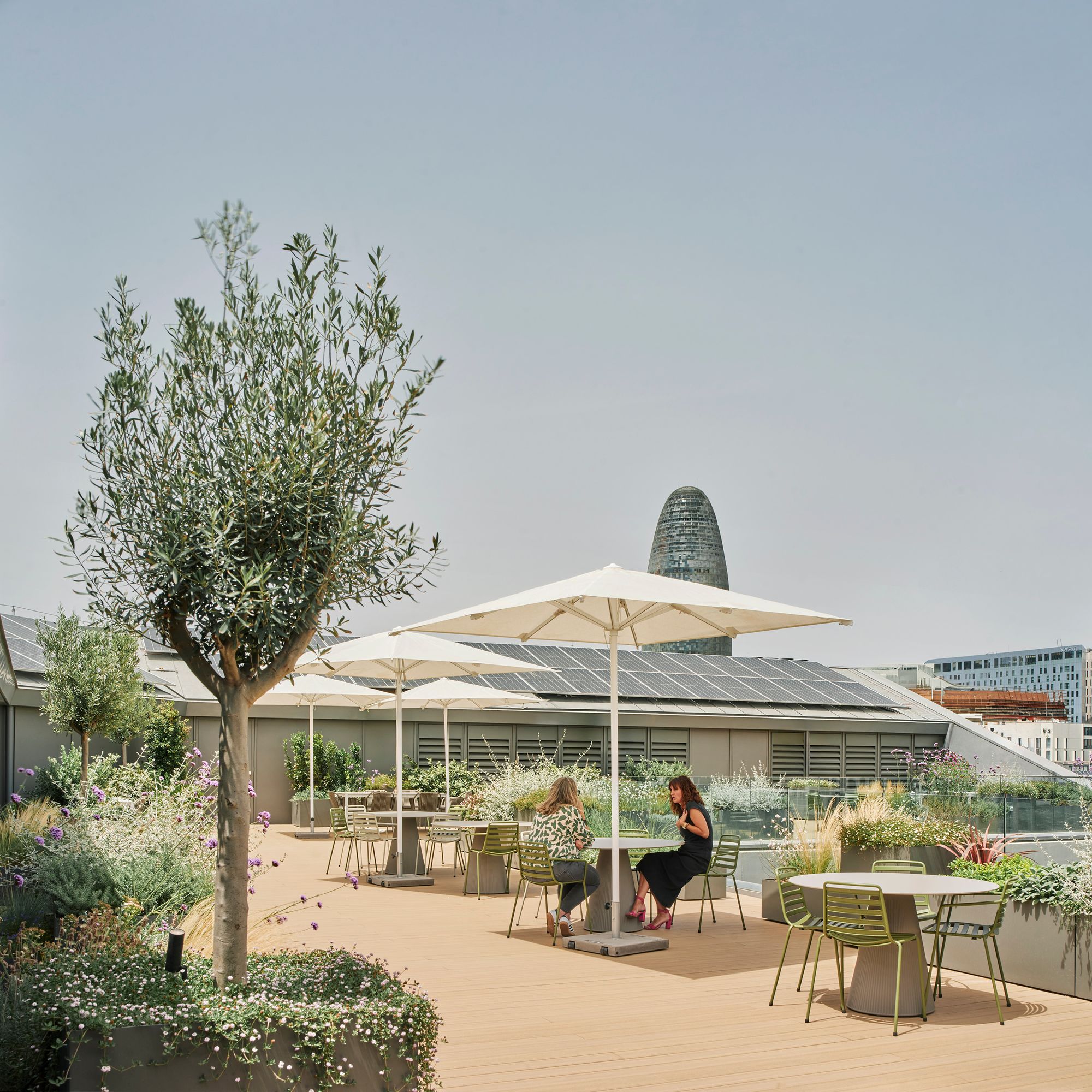 Simon Corporate Headquarters - Barcelona | Office Snapshots