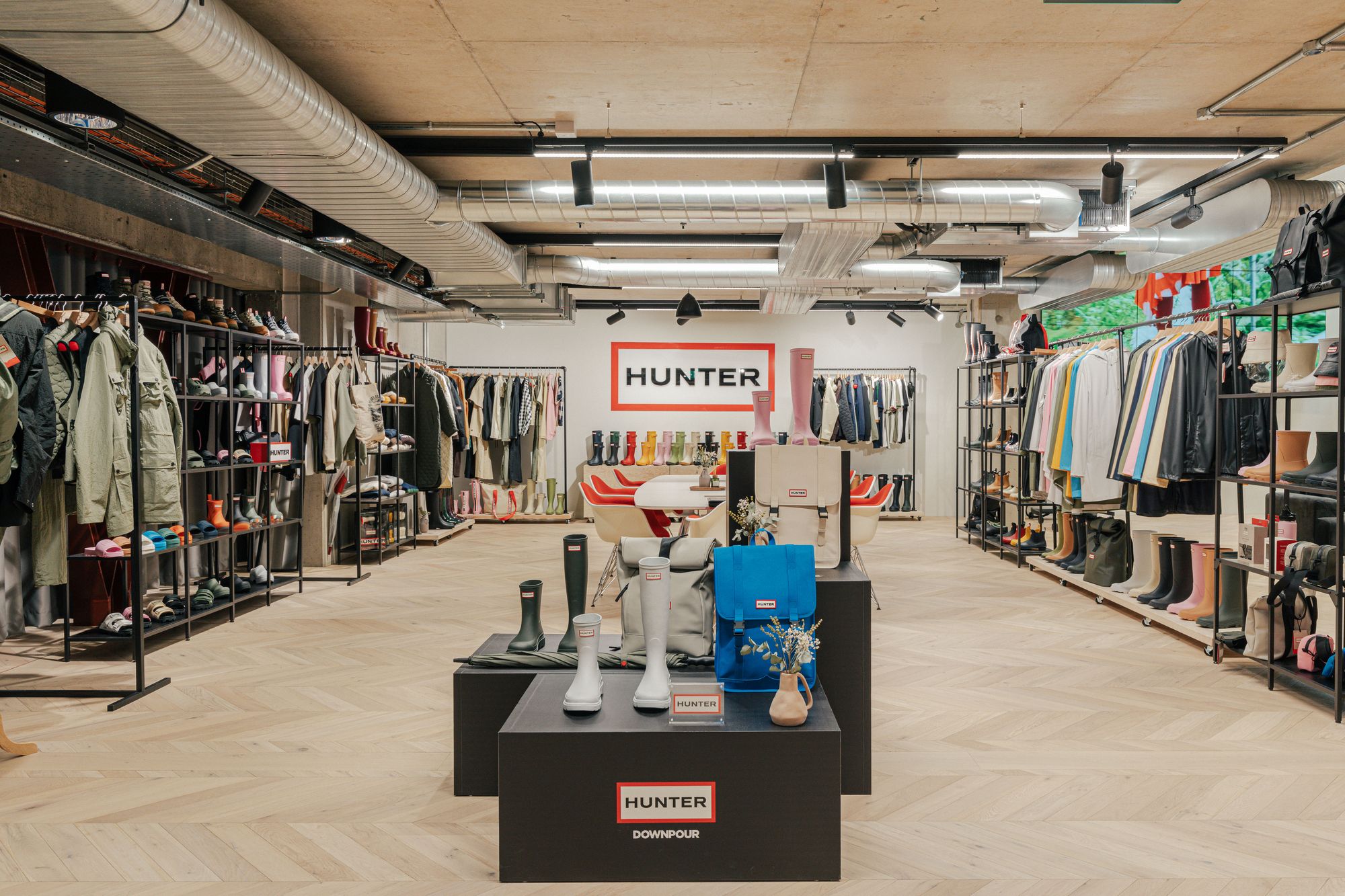 The Batra Group Offices - London | Office Snapshots