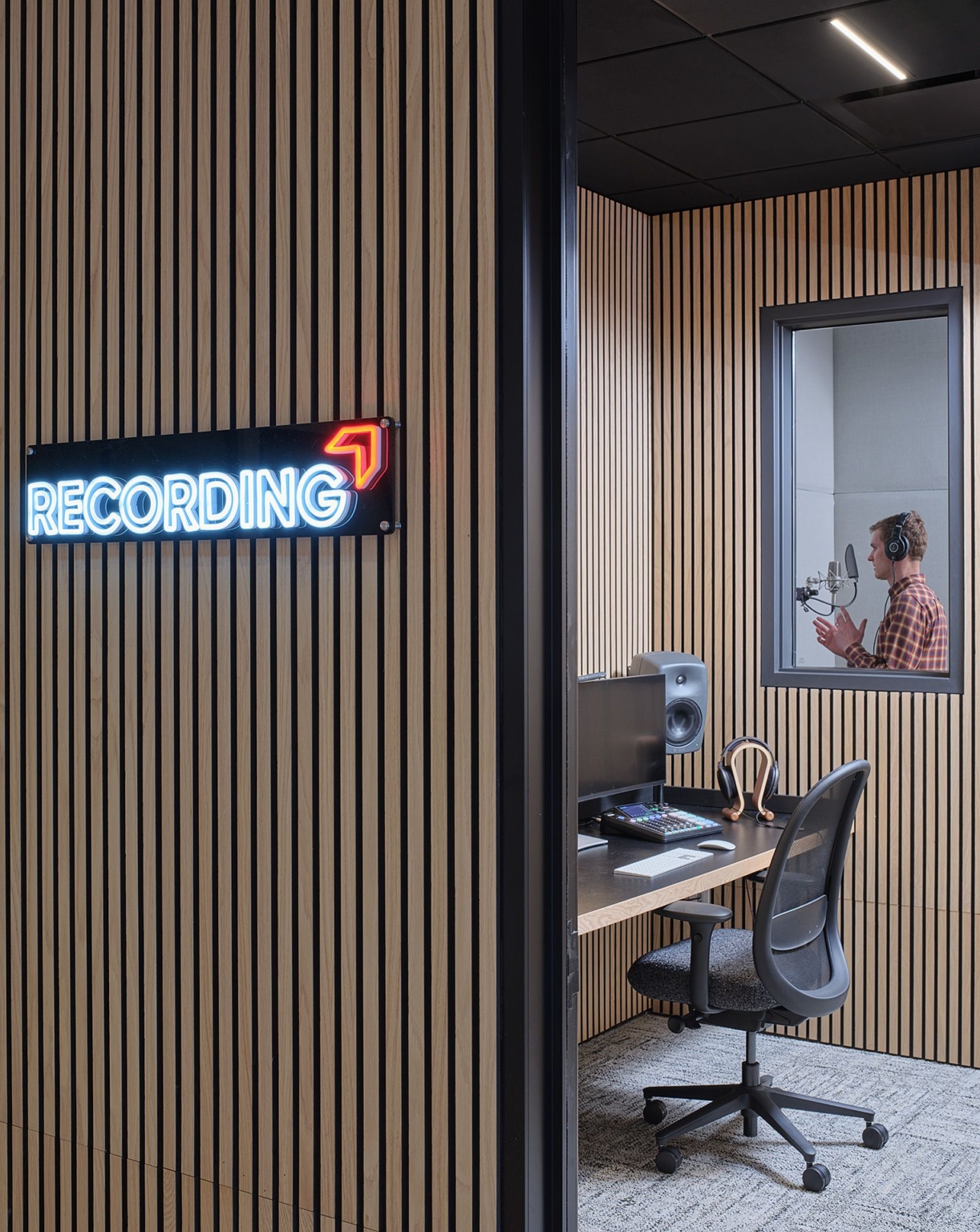 Wilson Dow Offices - Chicago | Office Snapshots