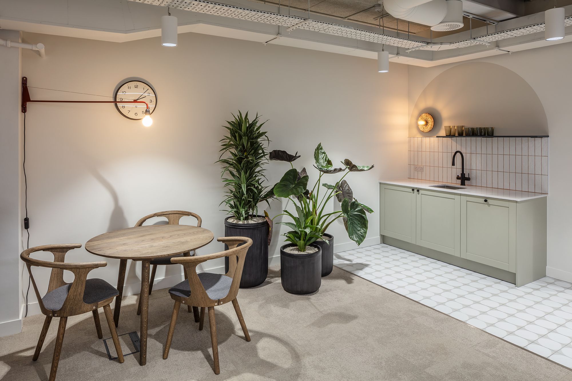 Helix Offices - London | Office Snapshots