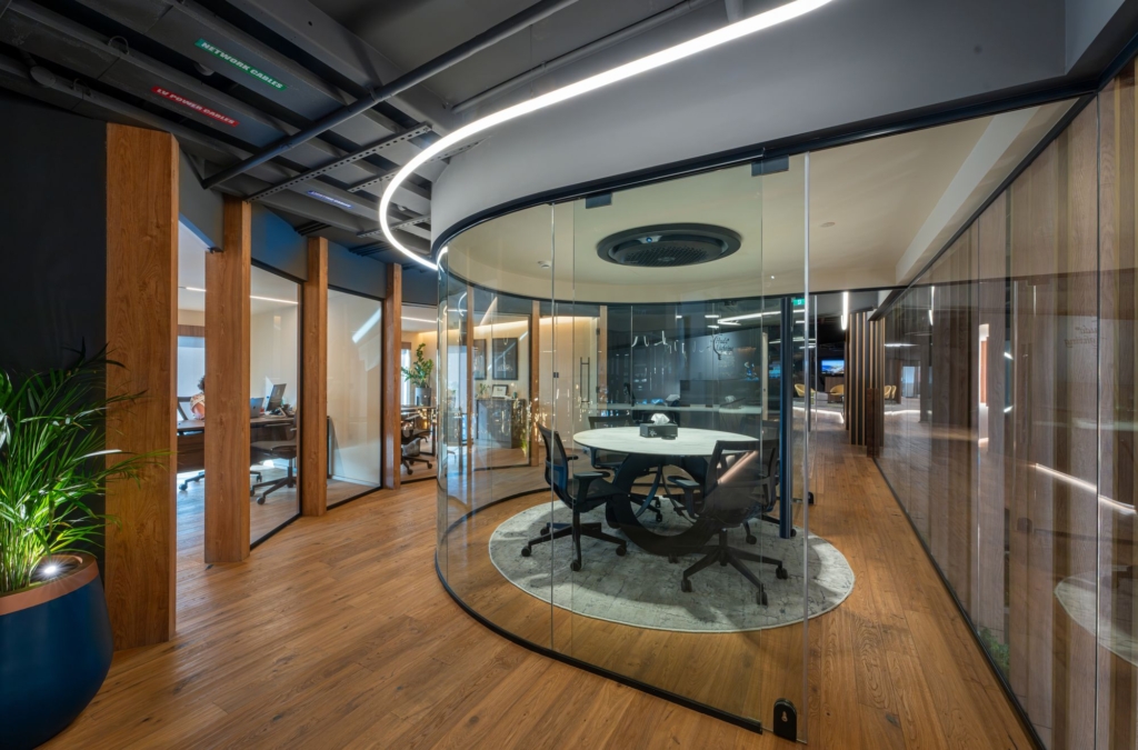 Huda Lighting Offices - Dubai | Office Snapshots
