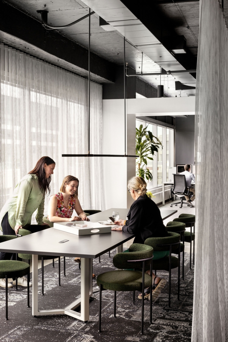 Kasian Offices - Calgary | Office Snapshots