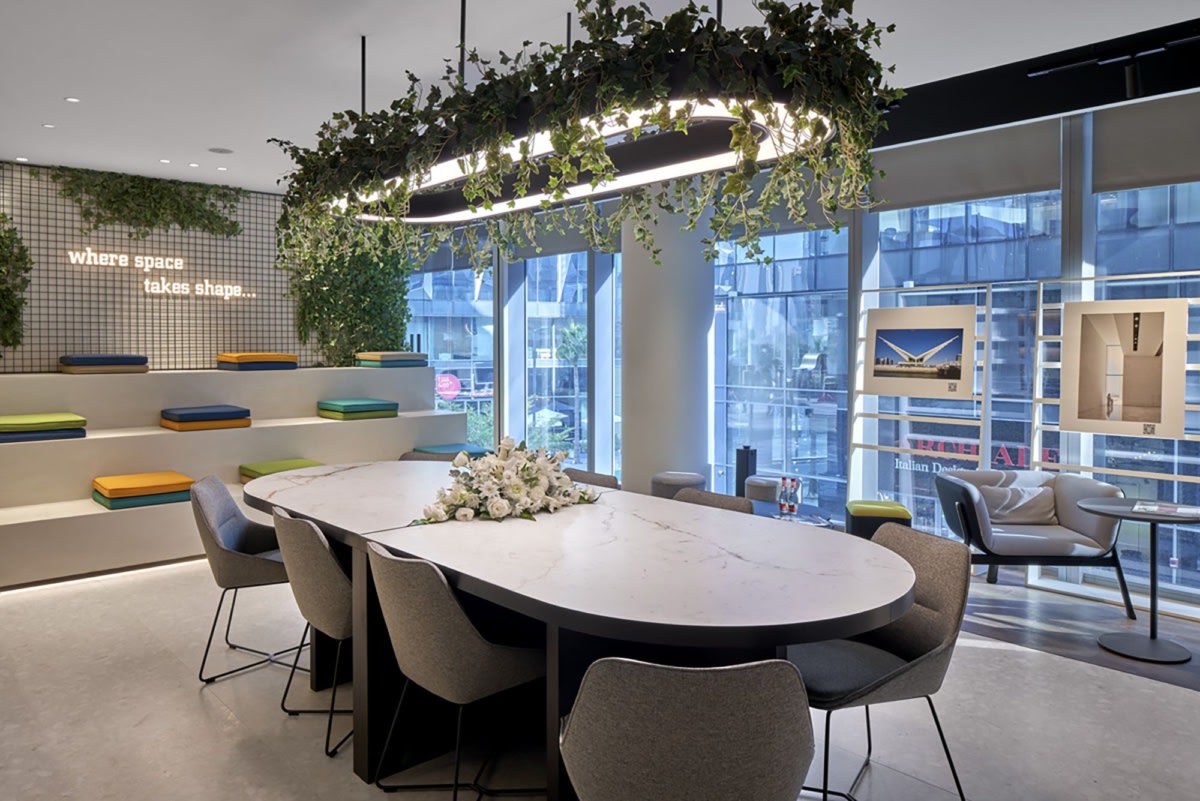 Pinnacle Design Offices - Dubai | Office Snapshots