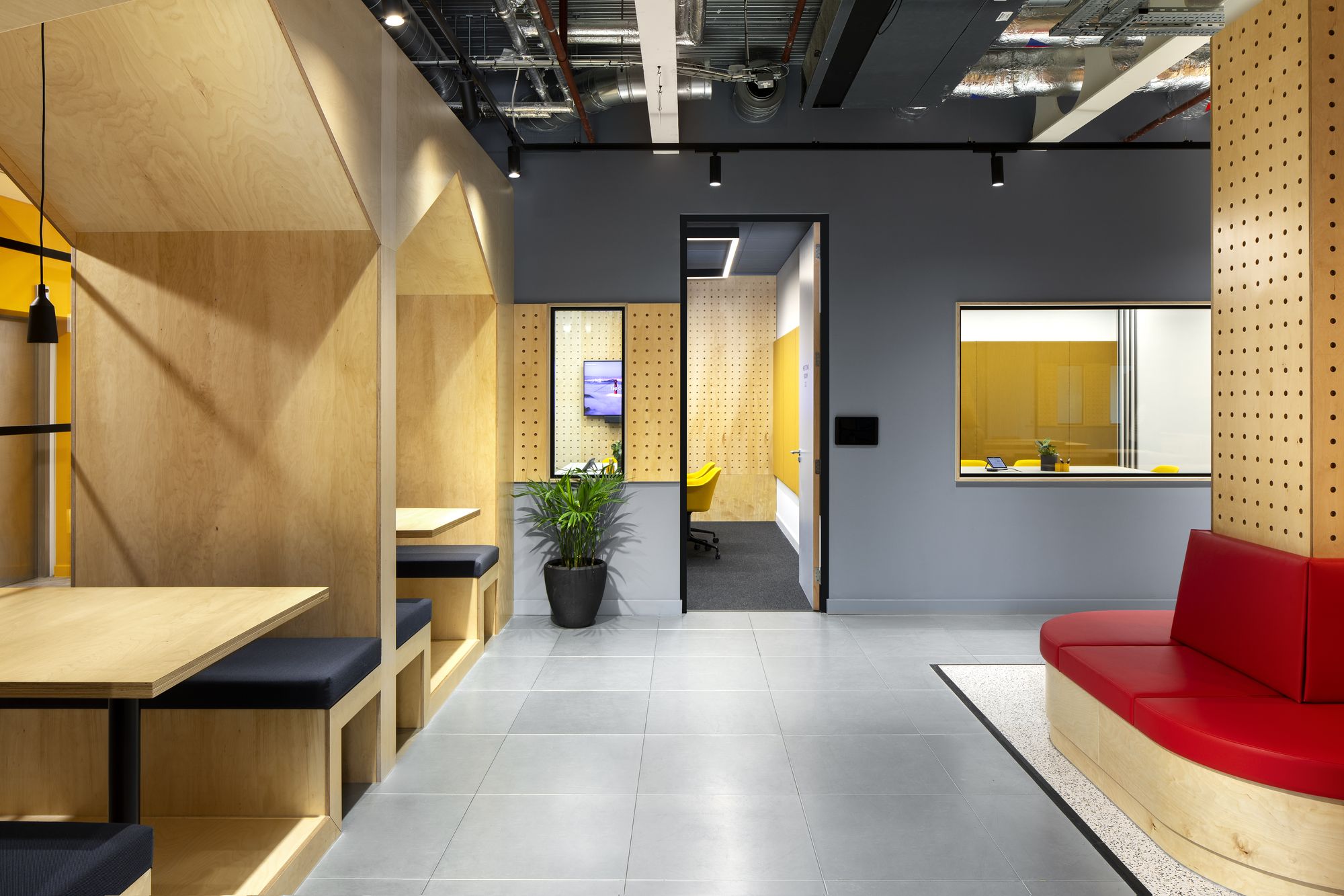 Plus X Innovation Offices - Slough | Office Snapshots