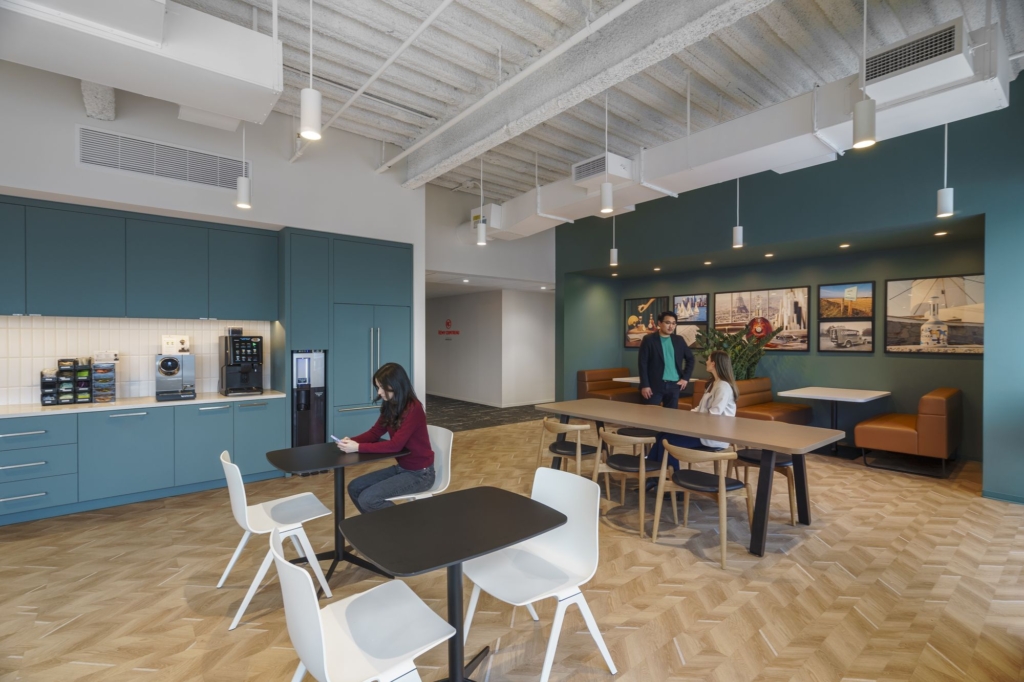 Rémy Cointreau Offices - New York City | Office Snapshots