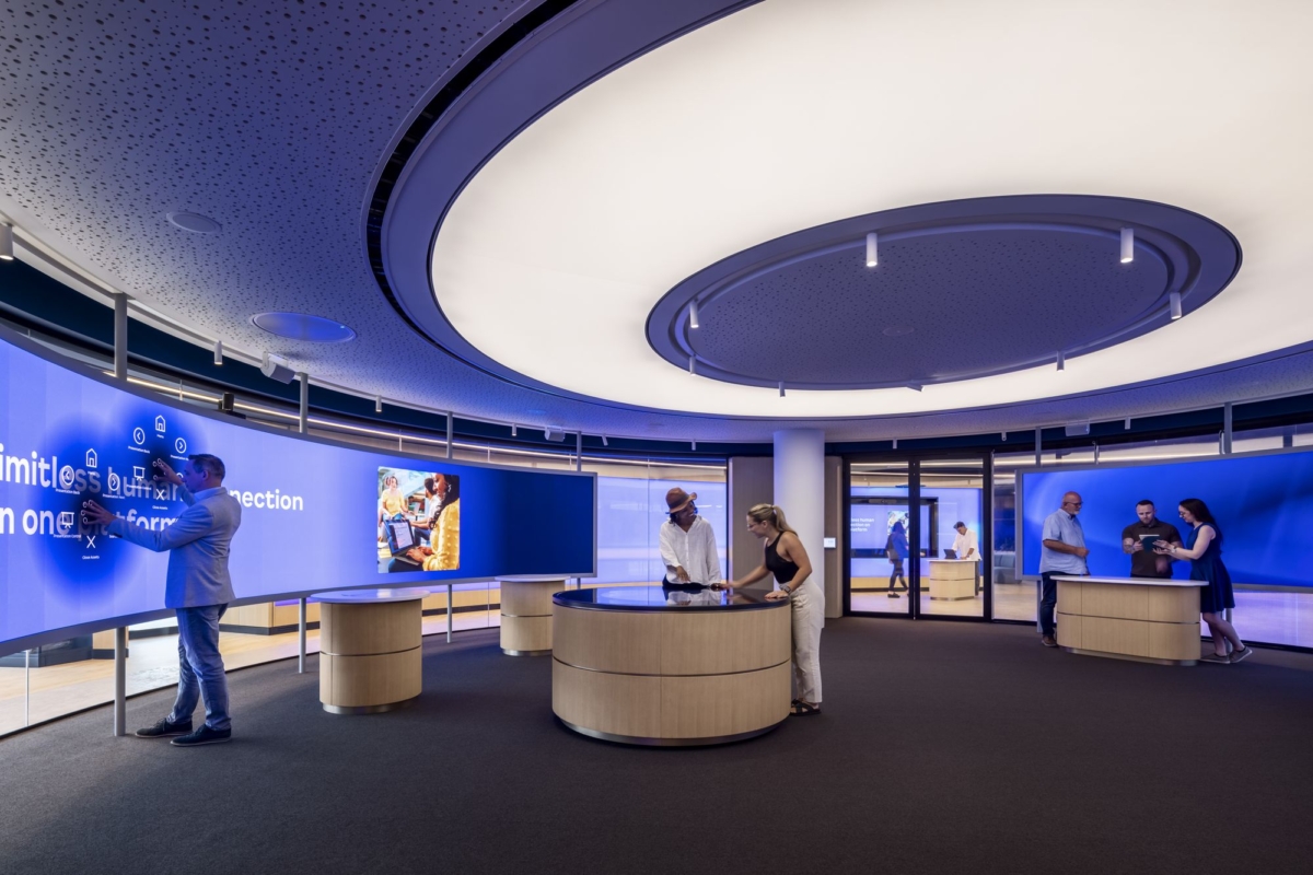 Zoom Experience Centre and Offices - London | Office Snapshots
