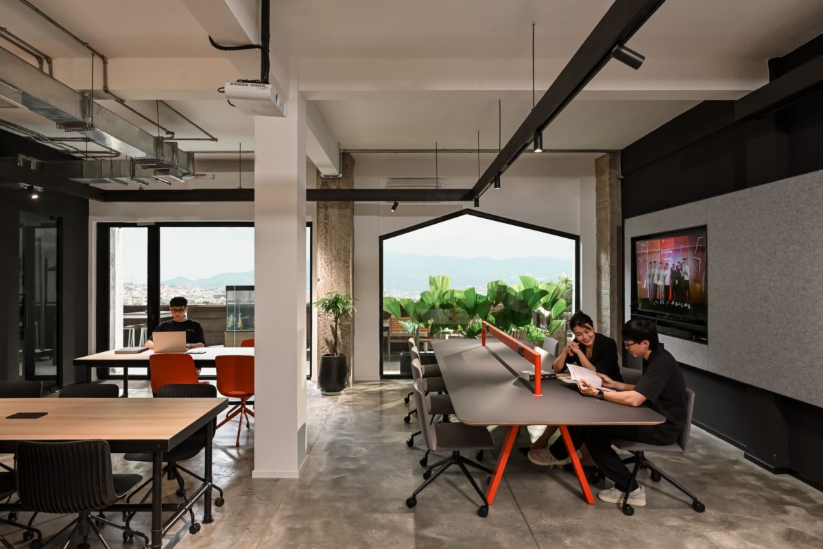 ADP Workplace Offices - Ho Chi Minh City | Office Snapshots
